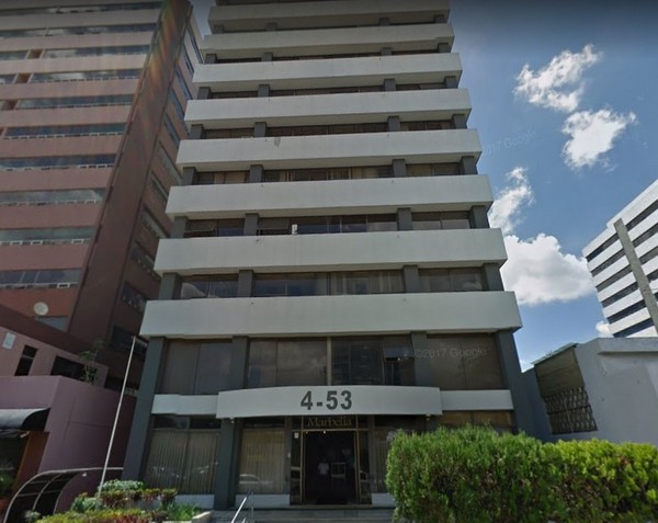 Oficina en Edificio Marbella Zona 10